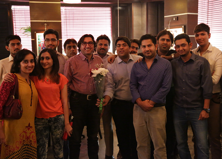 Our Story – Creativecom.co